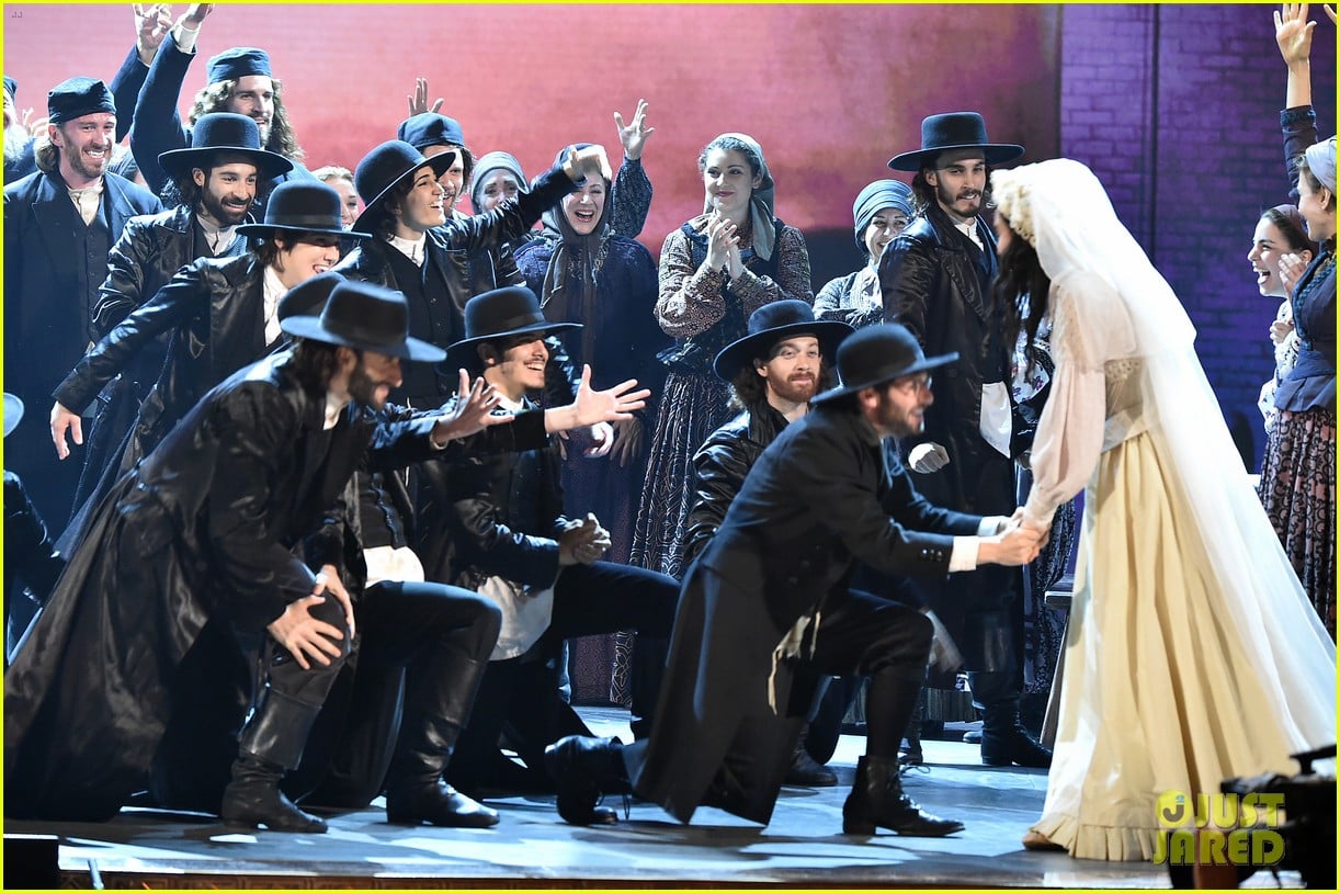 Josh Groban's High School 'Fiddler' Performance Played at Tony Awards ...