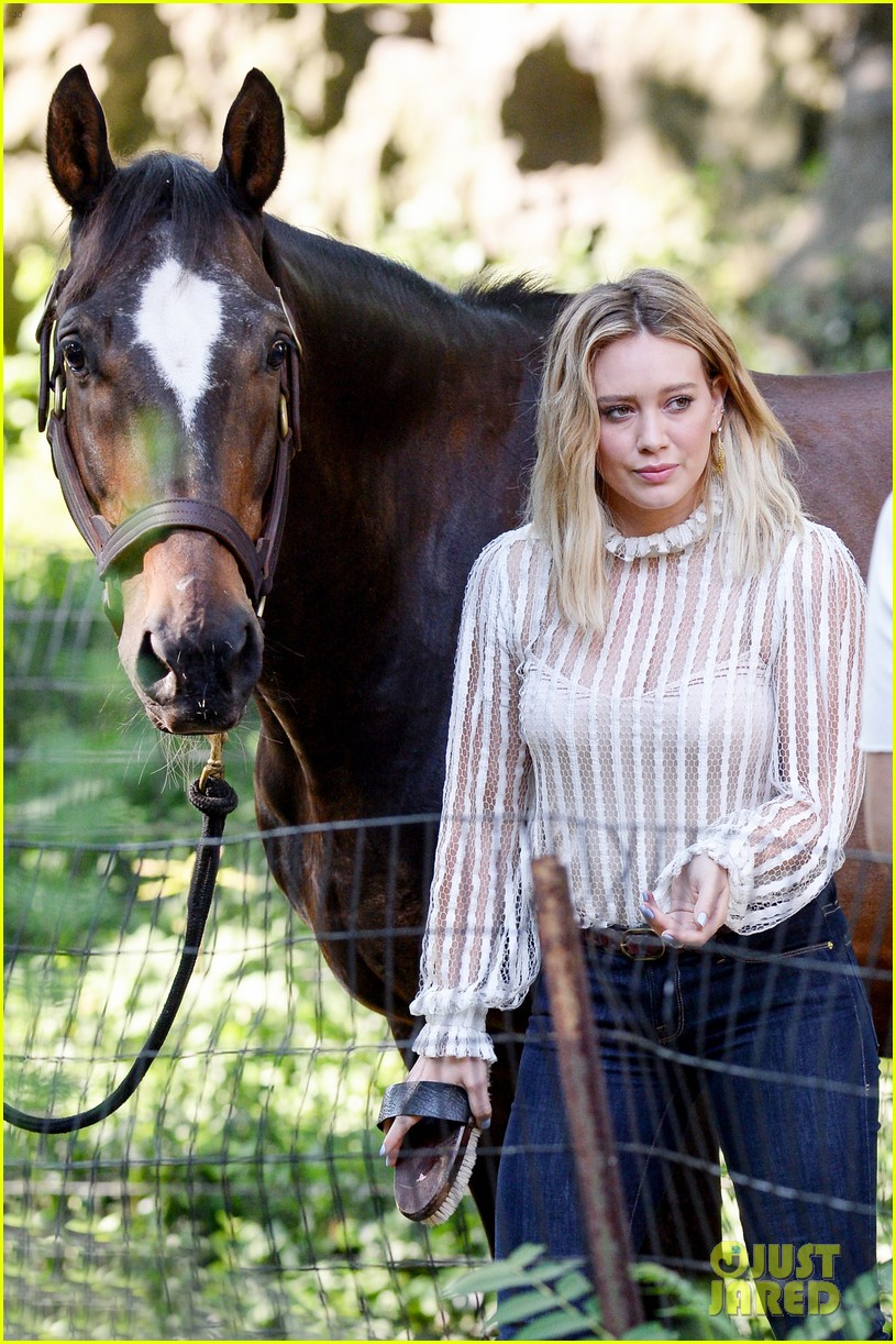 Hilary Duff Steps Out With Trainer Jason Walsh in NYC: Photo 3687613 ...