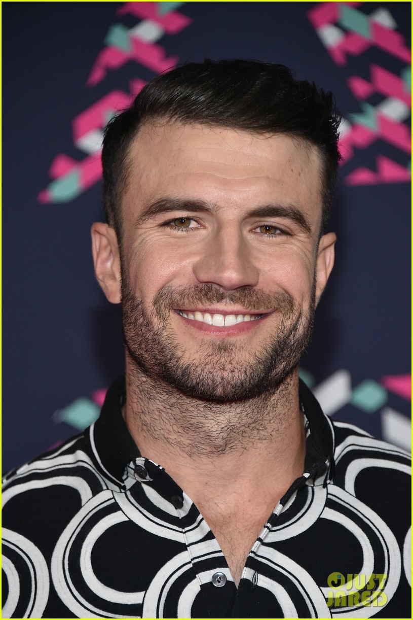 Sam Hunt, Jake Owen, & Jason Aldean Hit Up CMT Awards 2016: Photo ...