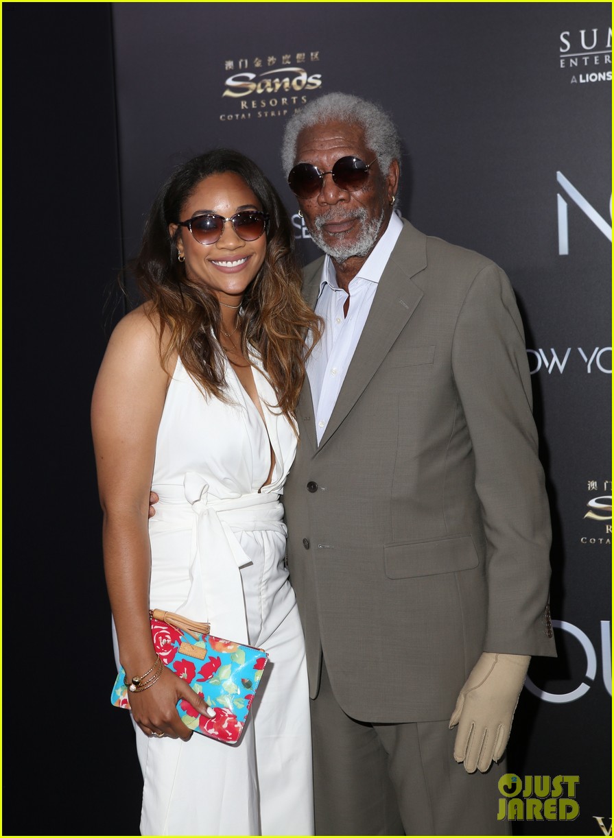 Mark Ruffalo & Lizzy Caplan Bring 'Now You See Me 2' To NYC!: Photo ...