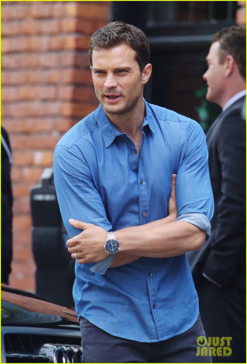 Jamie Dornan & Dakota Johnson Film New 'Fifty Shades' Scene with Brant ...