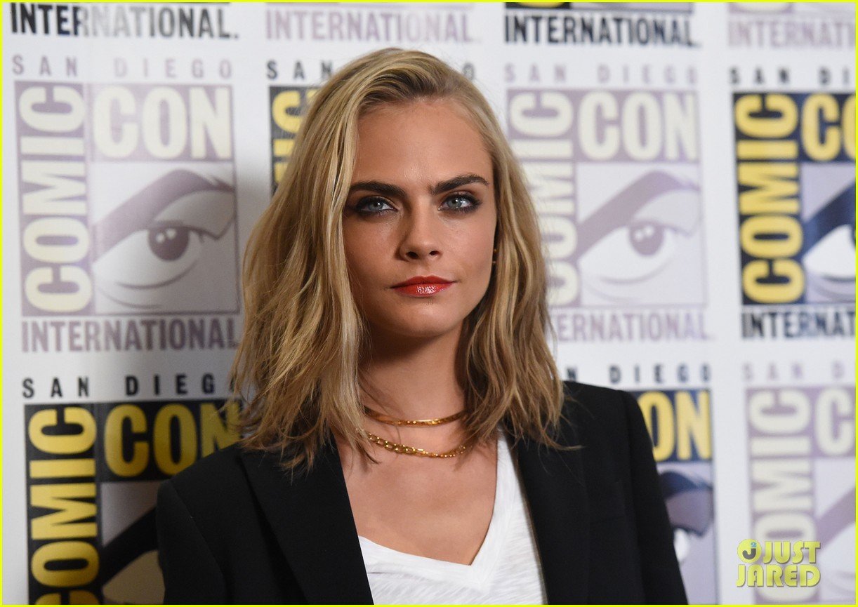 Cara Delevingne Debuts New Haircut at 'Valerian' Comic-Con Panel: Photo ...