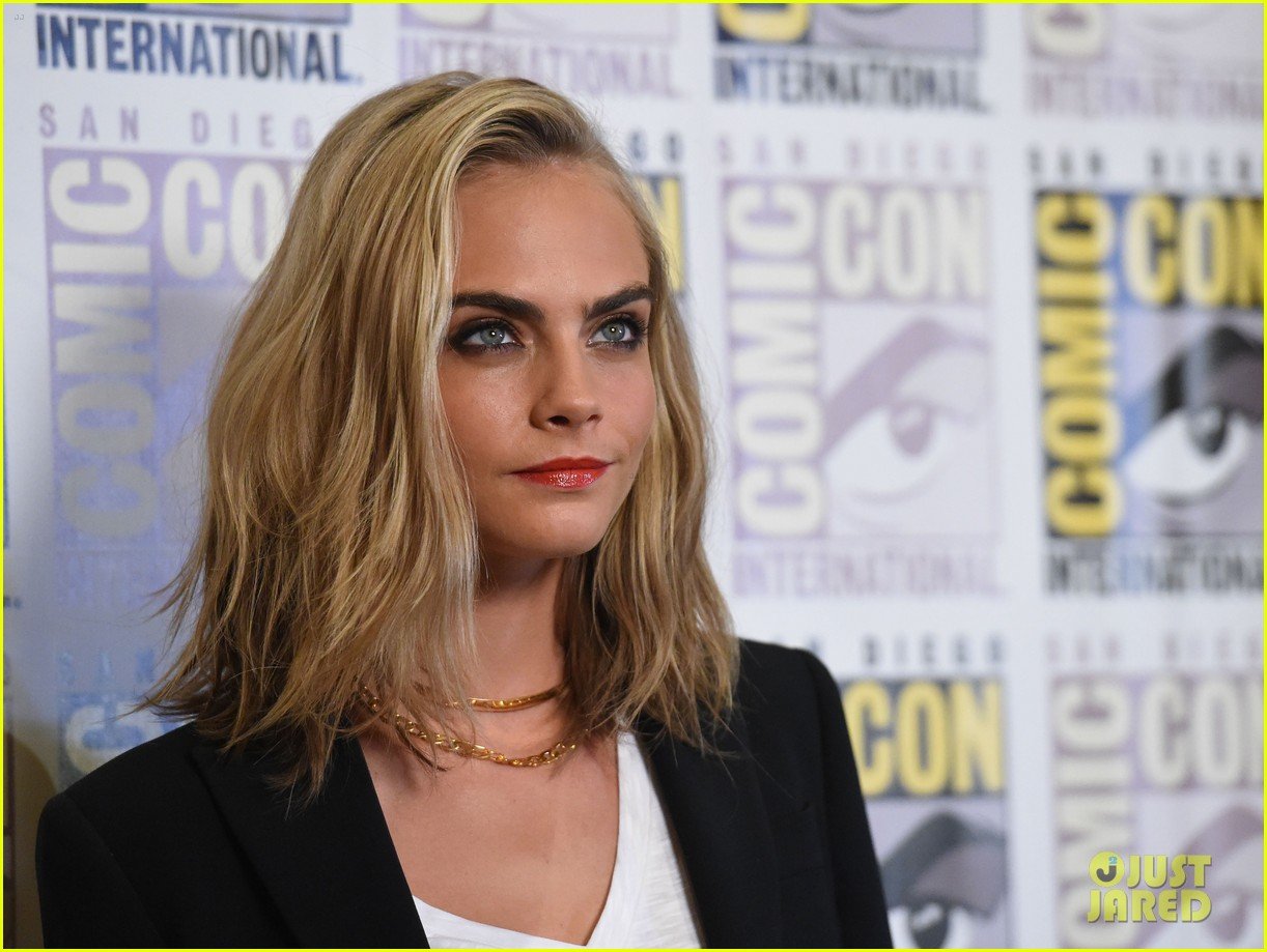 Cara Delevingne Debuts New Haircut at 'Valerian' Comic-Con Panel: Photo ...