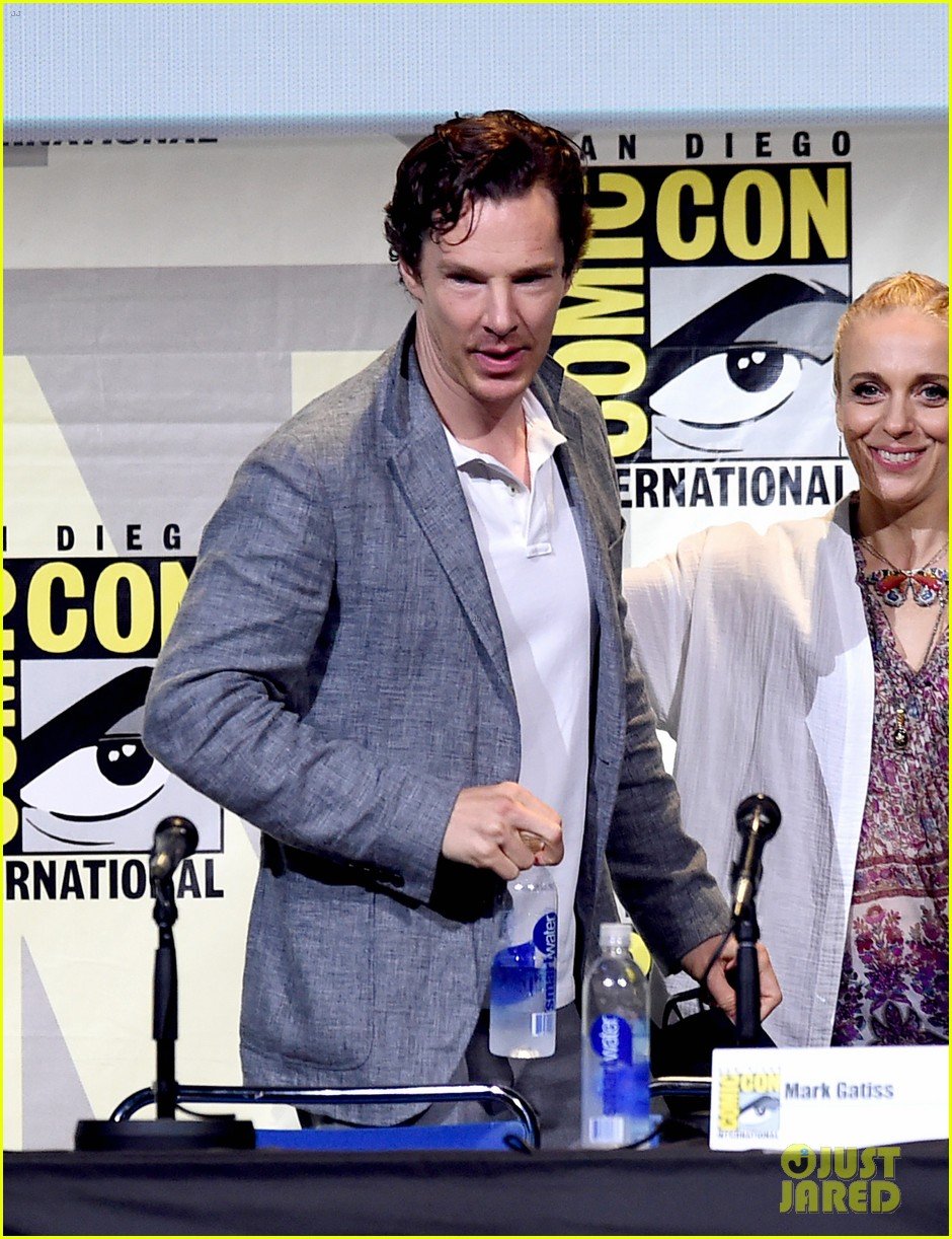 Benedict Cumberbatch Premieres 'Sherlock' Season 4 Teaser Trailer at ...