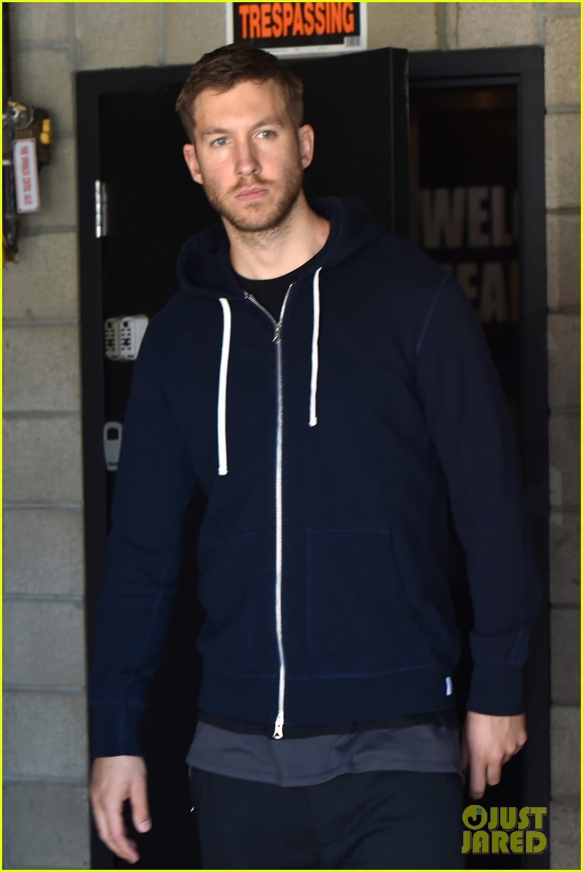 Calvin Harris Is A 'Beast in the Gym' According to NFL Player: Photo ...