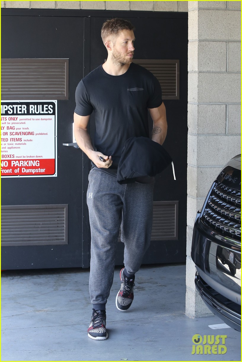 Calvin Harris Gets In a Workout After the Fourth of July: Photo 3699692 ...