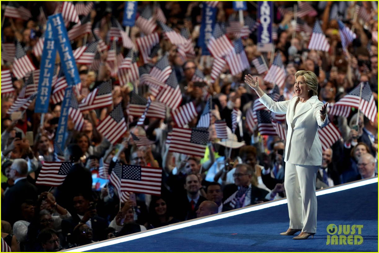 Celebs Praise Hillary Clinton for Her DNC Speech - Read Tweets: Photo ...