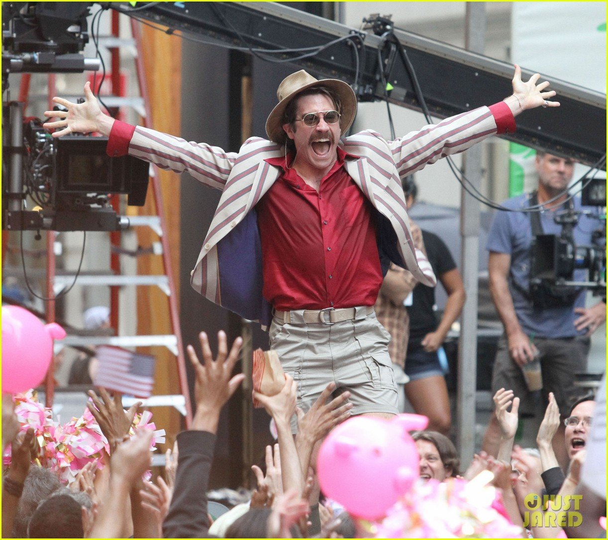 Tilda Swinton Joins Jake Gyllenhaal for 'Okja' Scenes in NYC!: Photo ...