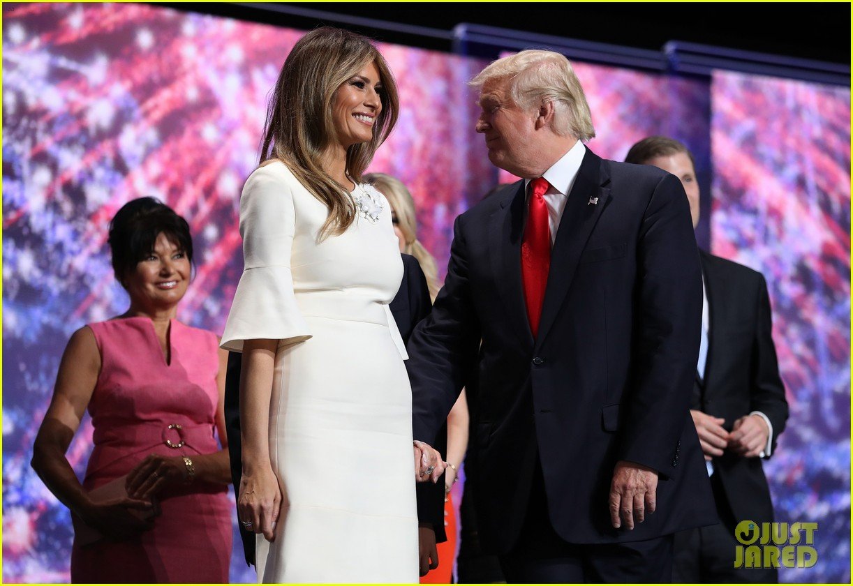 Donald Trump's Wife Melania, Son Barron, & Full Family Join Him On ...