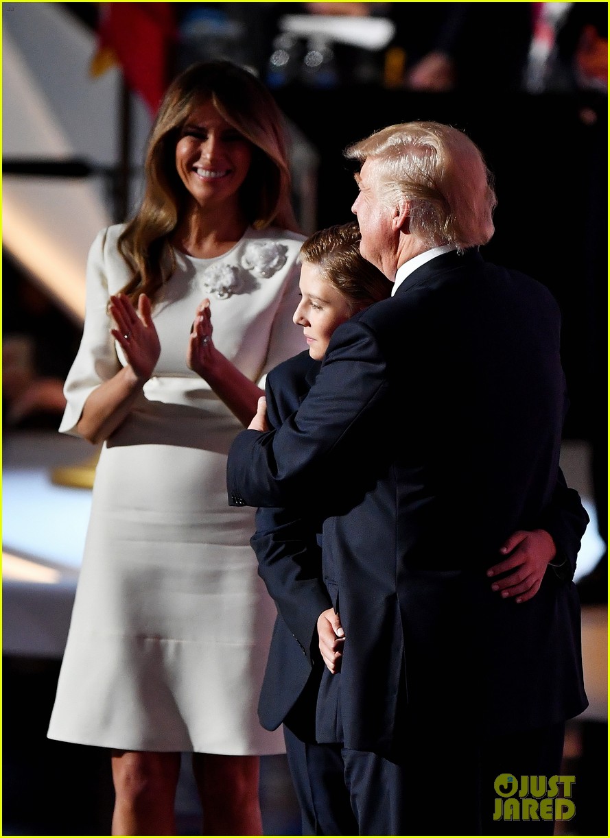 Donald Trump's Wife Melania, Son Barron, & Full Family Join Him On ...