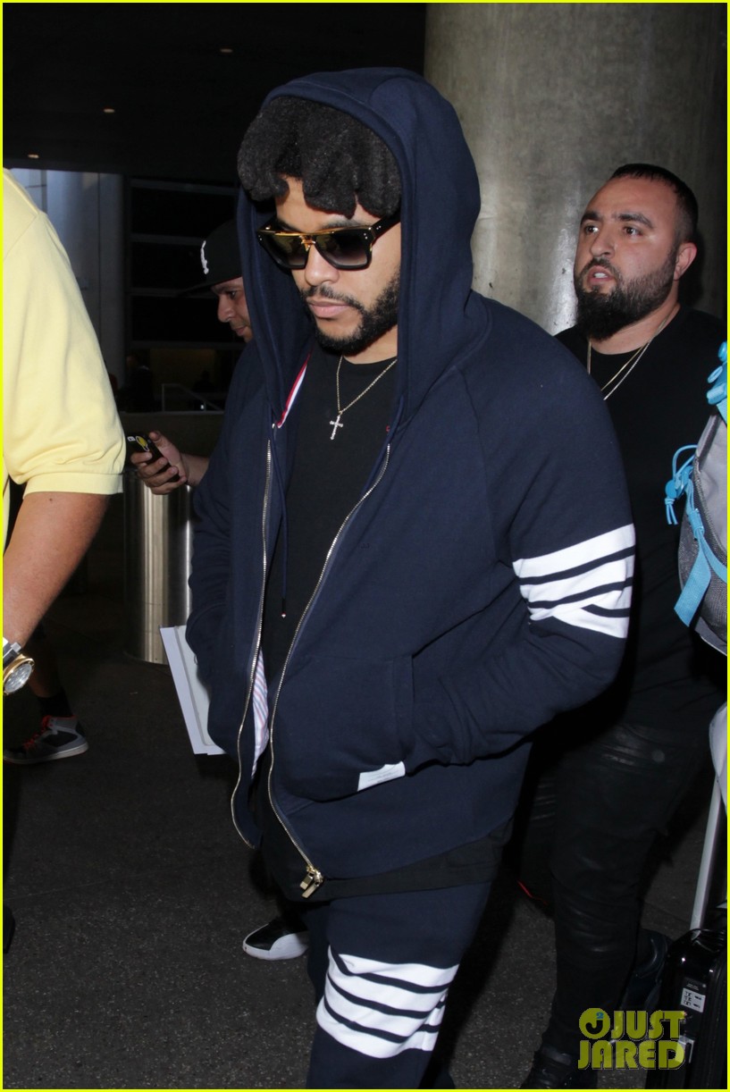 The Weeknd Arrives in LA Following His Performance in St. Tropez: Photo ...