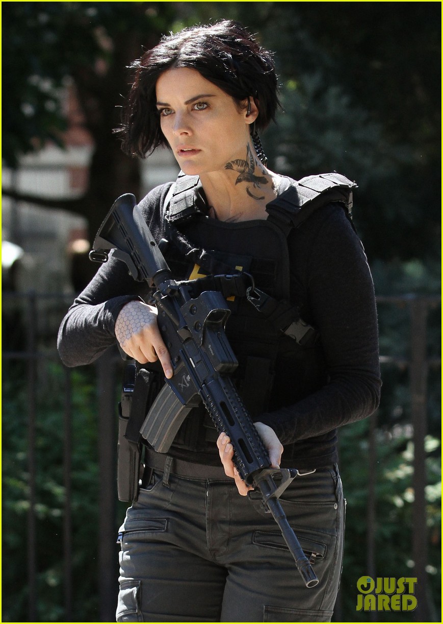 Jaimie Alexander Ices Her Broken Nose on 'Blindspot Set': Photo 3740162 ...