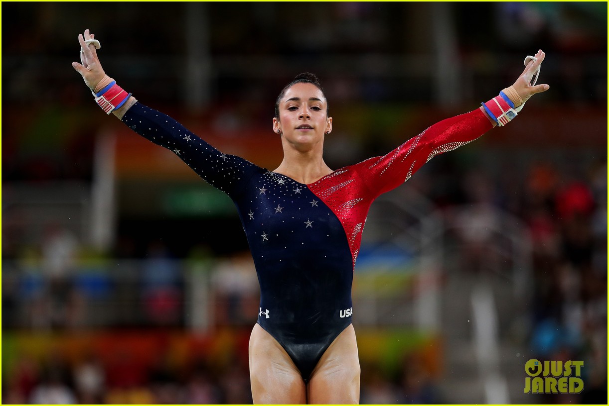Watch Aly Raisman's Nervous Parents Squirm in Their Seats at Rio ...