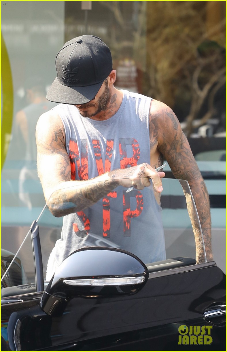 David Beckham's Wife Victoria Shows Off His New Neck Tattoos: Photo ...