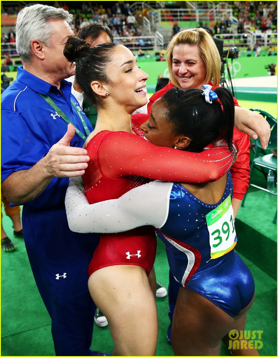 Celebs React to Simone Biles & Aly Raisman's Wins in Rio!: Photo ...