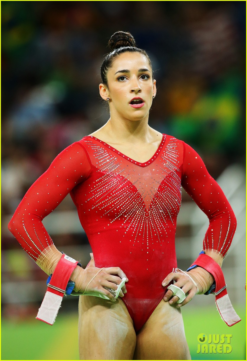 Celebs React to Simone Biles & Aly Raisman's Wins in Rio!: Photo ...