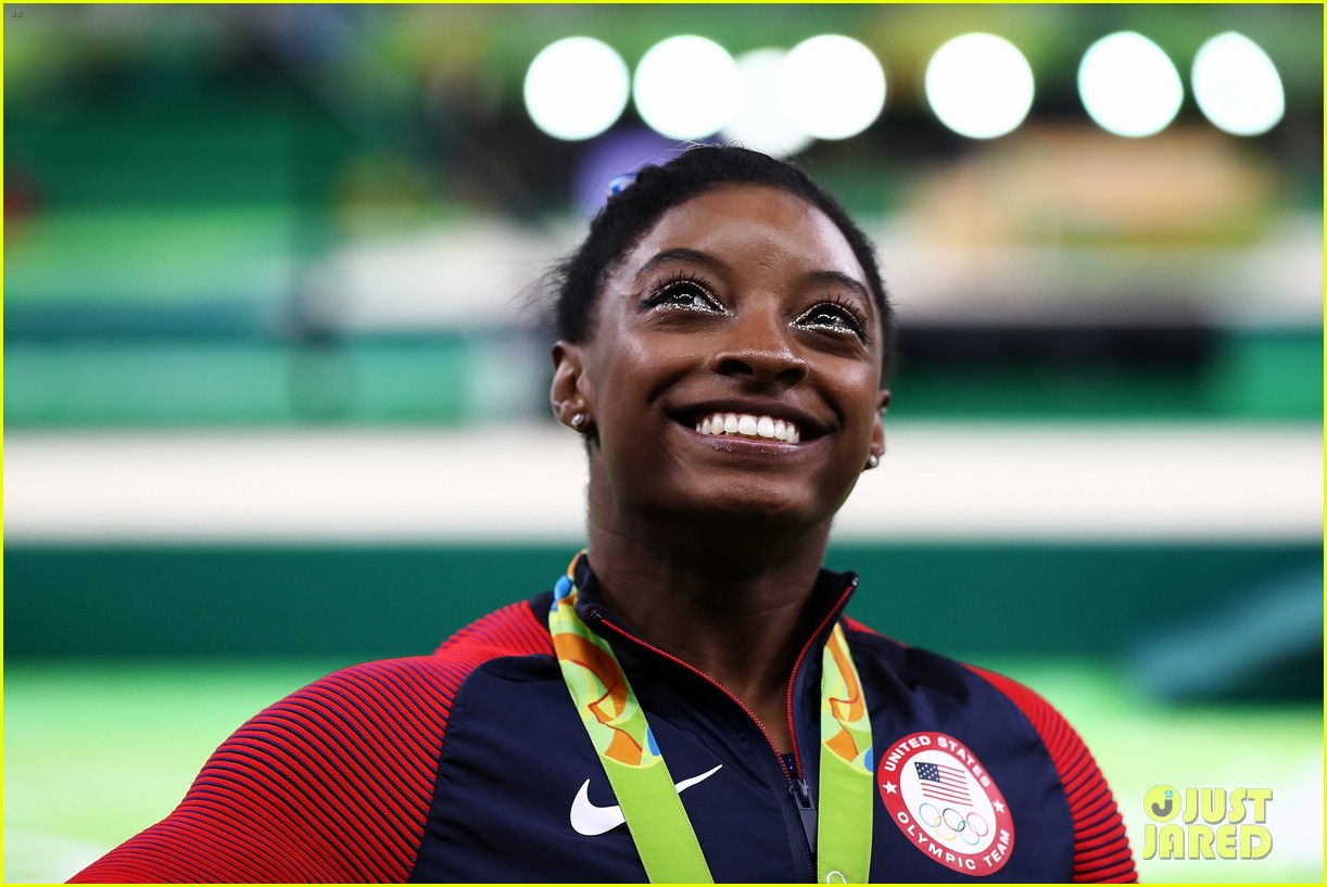 Celebs React to Simone Biles & Aly Raisman's Wins in Rio!: Photo ...