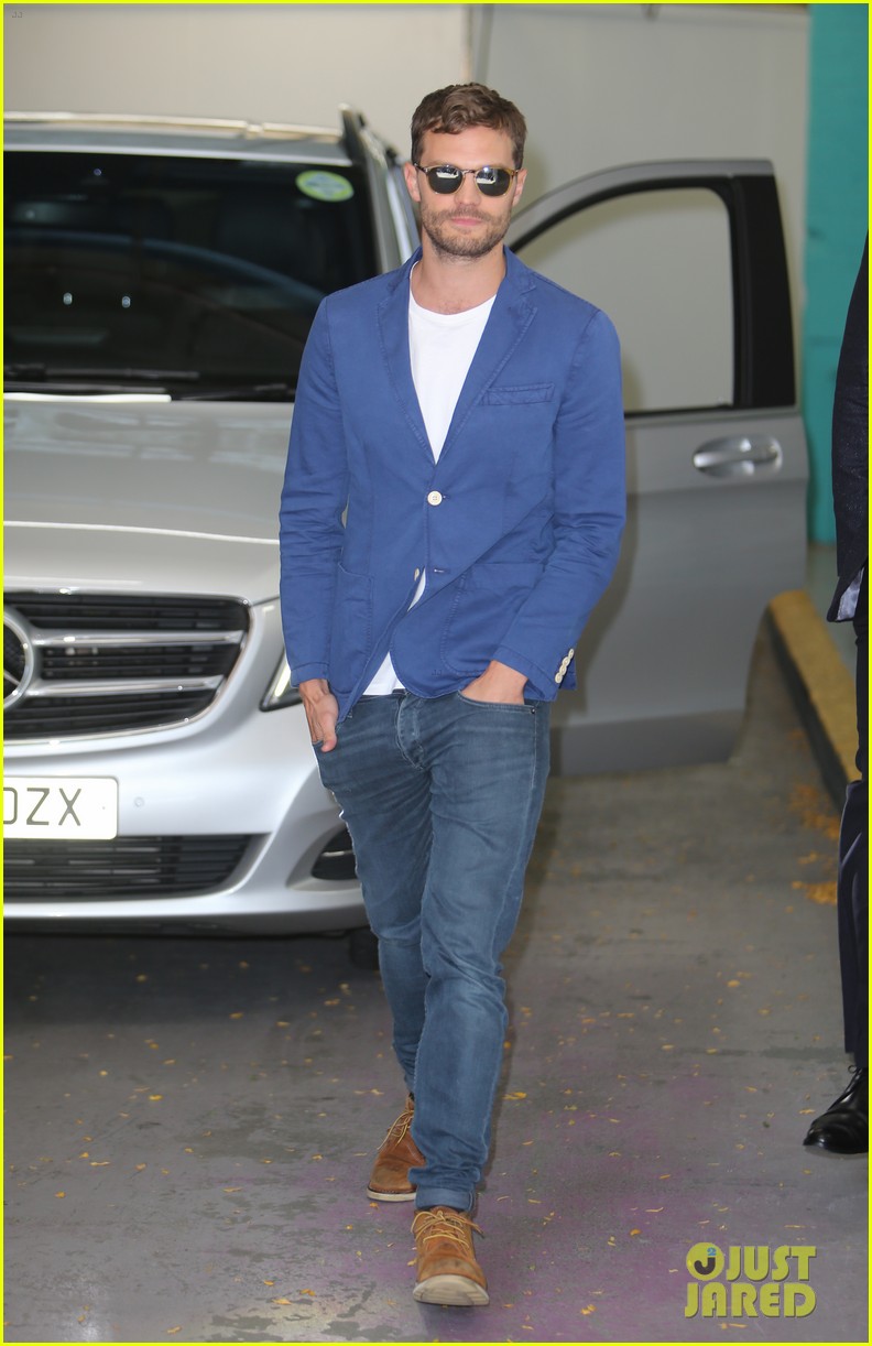 Jamie Dornan Doesn't Know If He'll Be Full Frontal in 'Fifty Shades ...