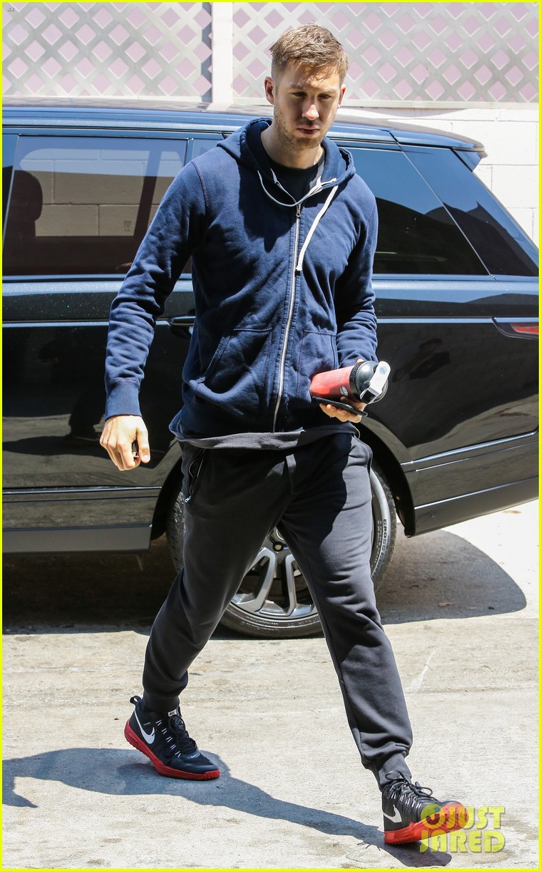 Calvin Harris is Enjoying Single Life As He Parties in LA & Vegas ...