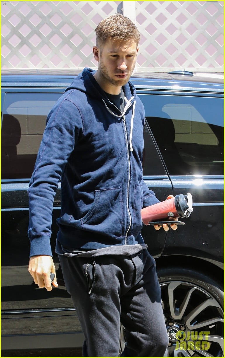 Calvin Harris is Enjoying Single Life As He Parties in LA & Vegas ...