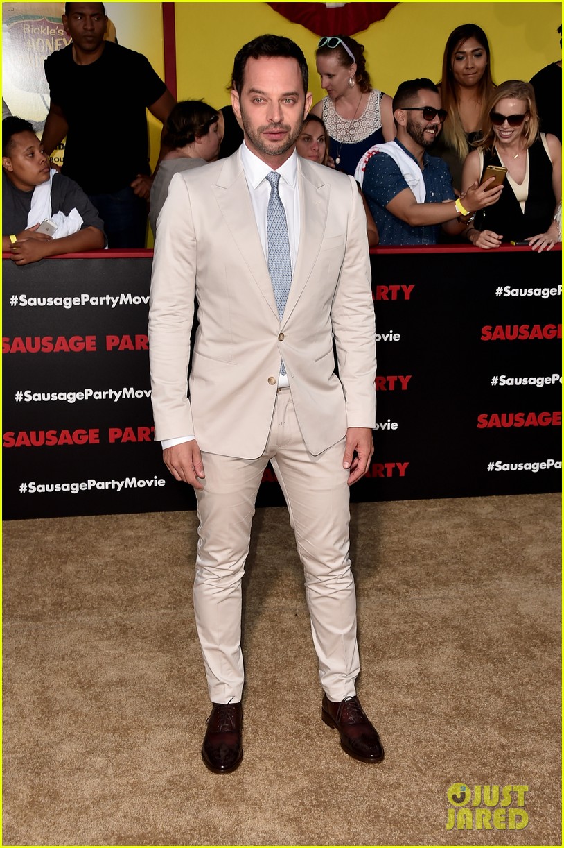 Salma Hayek, Seth Rogen & Paul Rudd Have Star-Studded 'Sausage Party ...