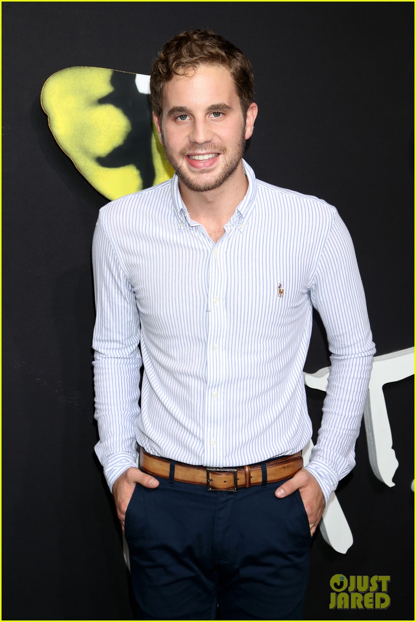 Leona Lewis Takes A Bow At 'Cats' Broadway Opening Night!: Photo ...