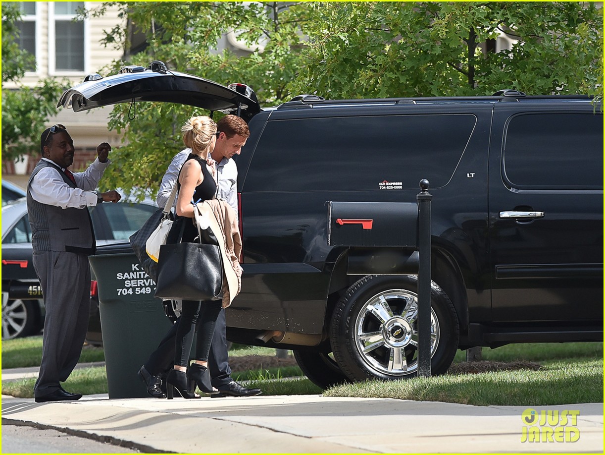 Ryan Lochte Steps Out With Kayla Rae Reid After Filming Matt Lauer ...