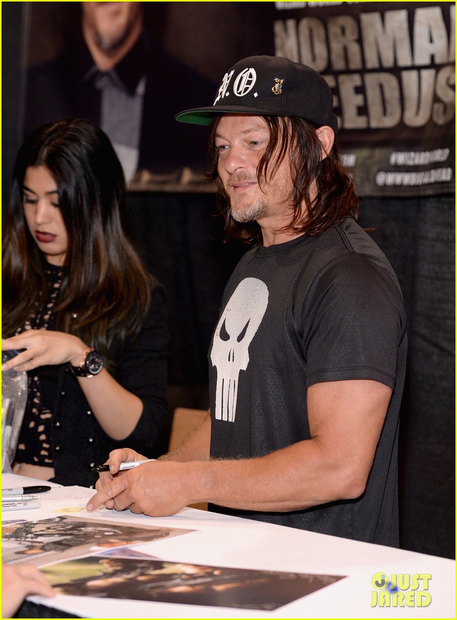 Norman Reedus Sings Happy Birthday to Demi Lovato! (Video): Photo ...