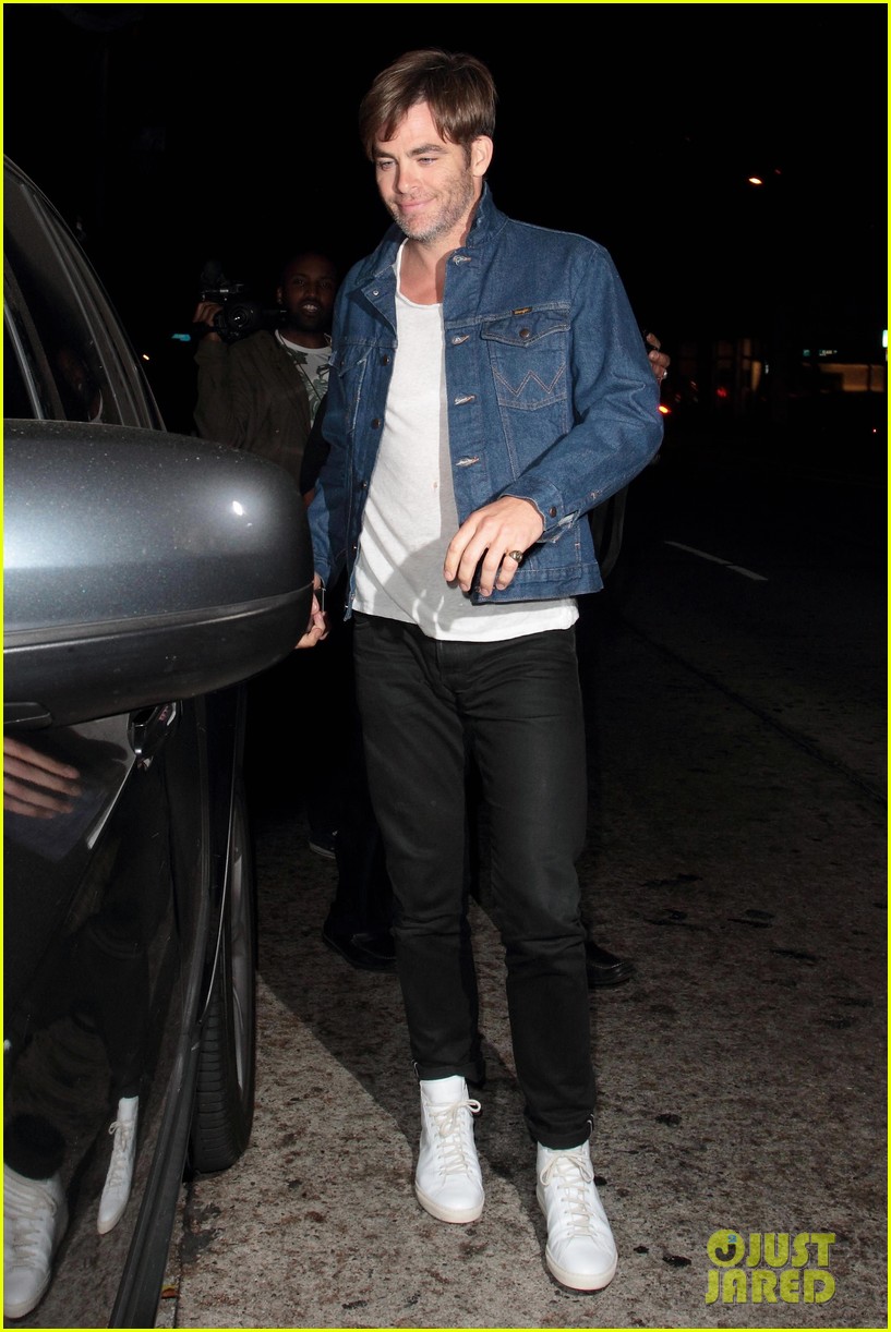 Chris Pine & 'Hell or High Water' Co-Star Ben Foster Dish Deets About ...