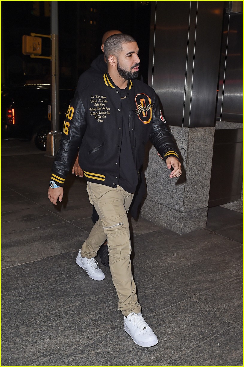 Rihanna & Drake Have a Date Night at Nobu: Photo 3745012 | Drake ...