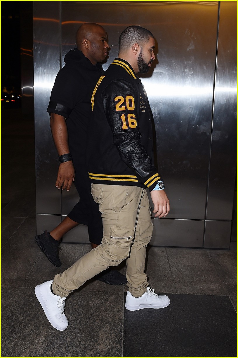 Rihanna & Drake Have a Date Night at Nobu: Photo 3745013 | Drake ...