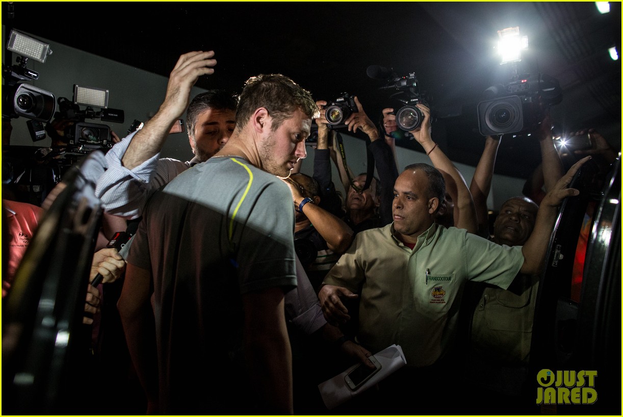 U.S. Swimmers Detained at Rio Airport In Connection with Ryan Lochte's ...