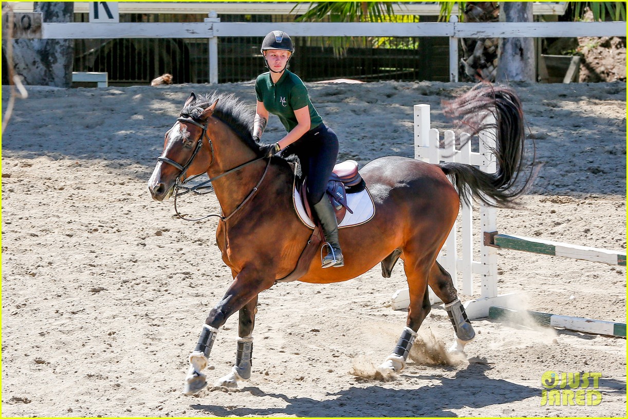 Iggy Azalea Goes Horseback Riding After Her Romantic Getaway With ...