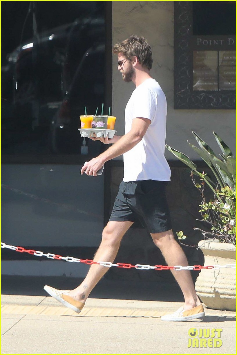 Miley Cyrus & Liam Hemsworth Step Out Separately to Grab Some Grub in ...