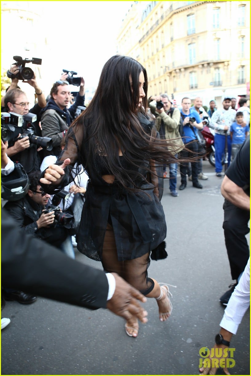 Kim Kardashian's Attacker Vitalii Sediuk Explains Why He Tried to Kiss ...