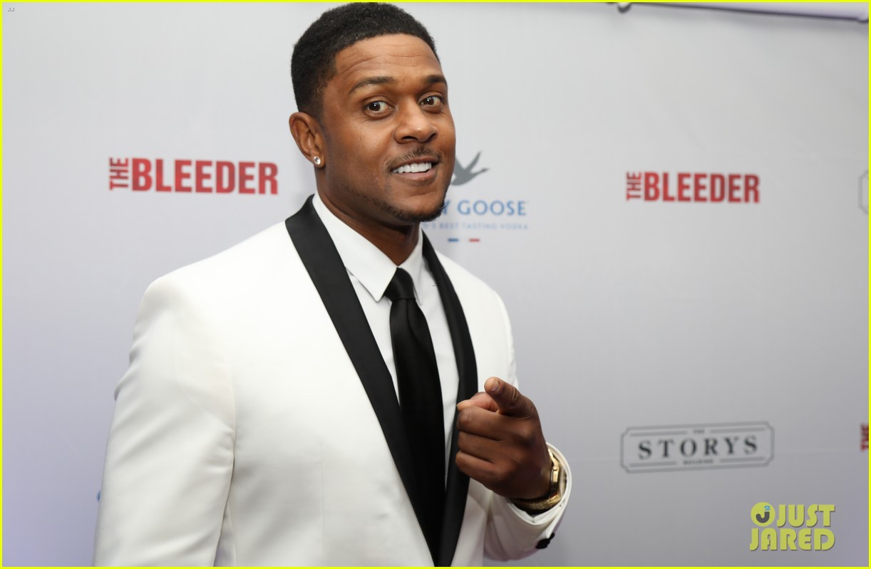 Liev Schreiber Gets Support From Naomi Watts at 'The Bleeder' Premiere ...