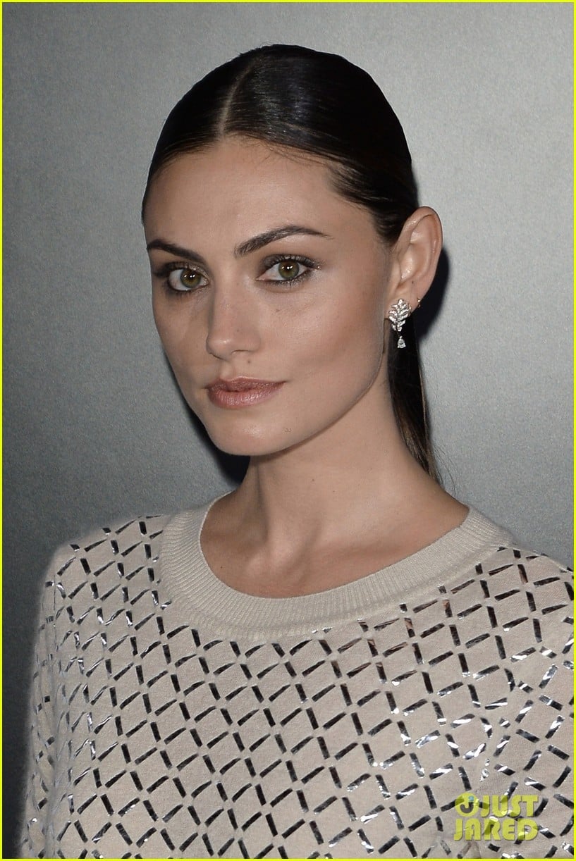 Reese Witherspoon's Daughter Ava Phillippe Makes Solo Debut at ...