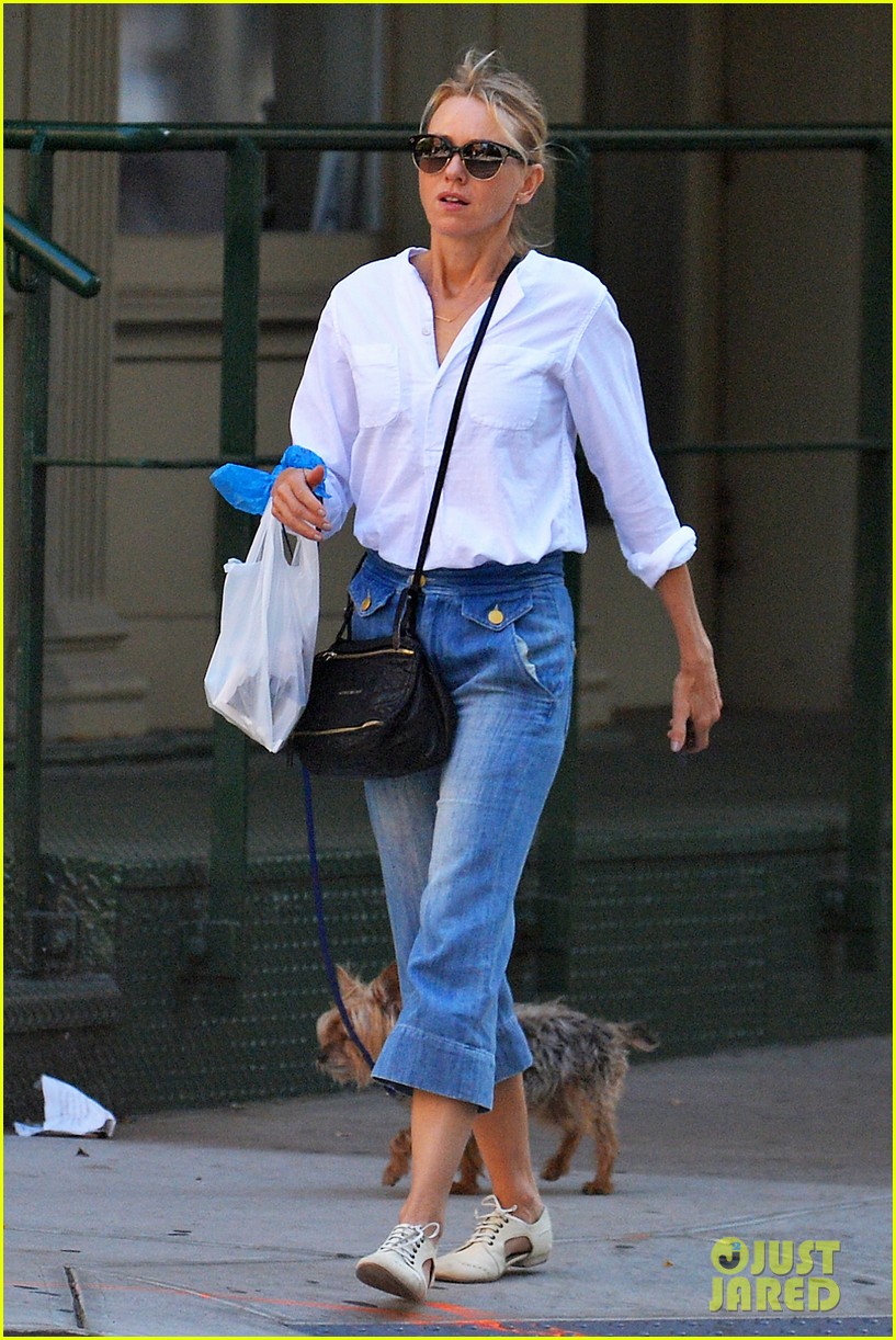 Naomi Watts Doesn't Want to Leave Her Couch After Back-to-Back Film ...