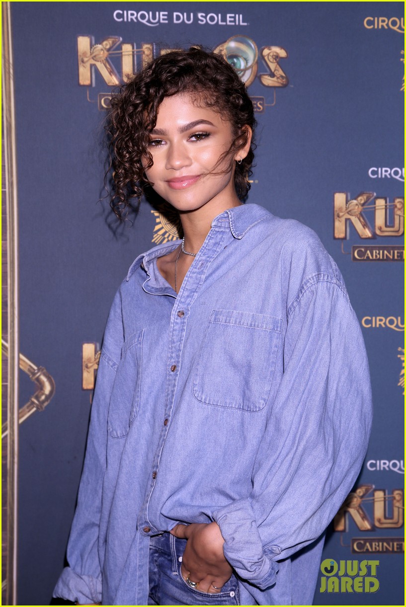 Zendaya & Tom Holland Bring 'Spider-Man: Homecoming' Cast To 'Kurios ...