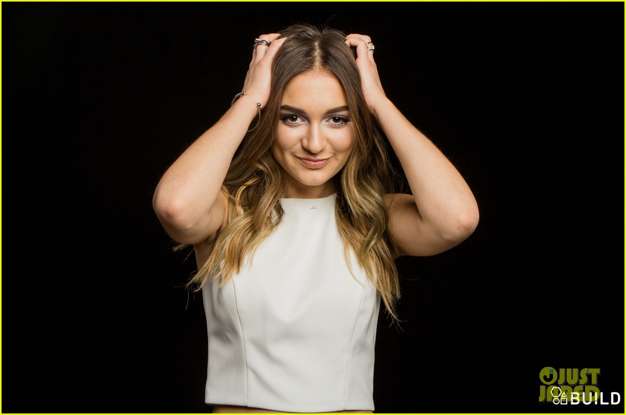 Daya Shares Inspiration Behind 'Sit Still, Look Pretty' on AOL Build ...