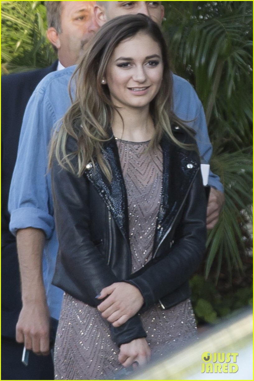 Daya Admits Her Mom Still Gives Her a Curfew!: Photo 3786571 | Photos ...