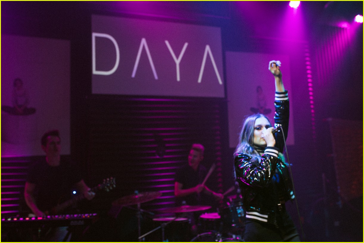 Daya: 'Sit Still, Look Pretty' Album Stream & Download - Listen Now ...