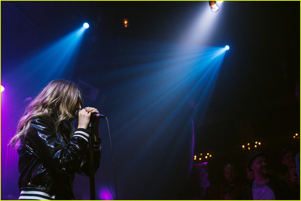 Daya: 'Sit Still, Look Pretty' Album Stream & Download - Listen Now ...