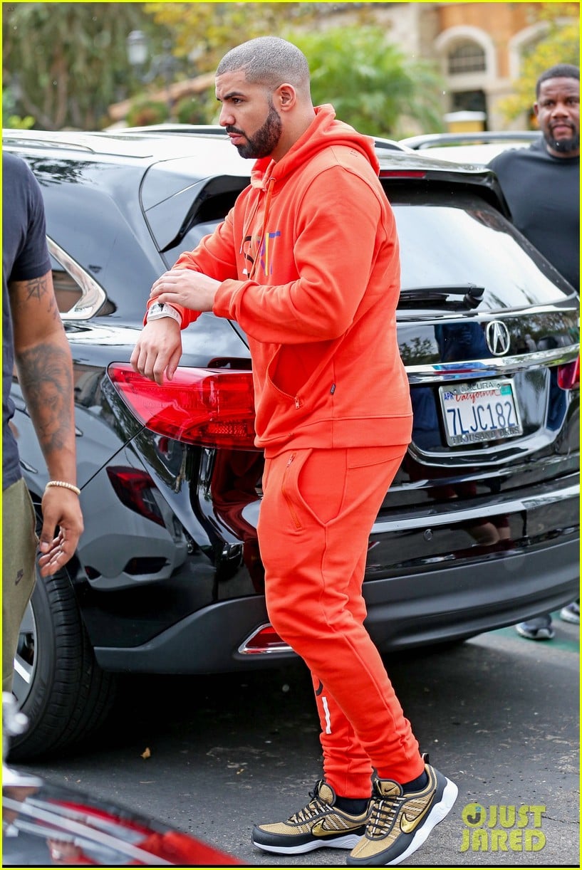 Drake Wears Matching Orange Sweats to Lunch with Friends: Photo 3795307 ...