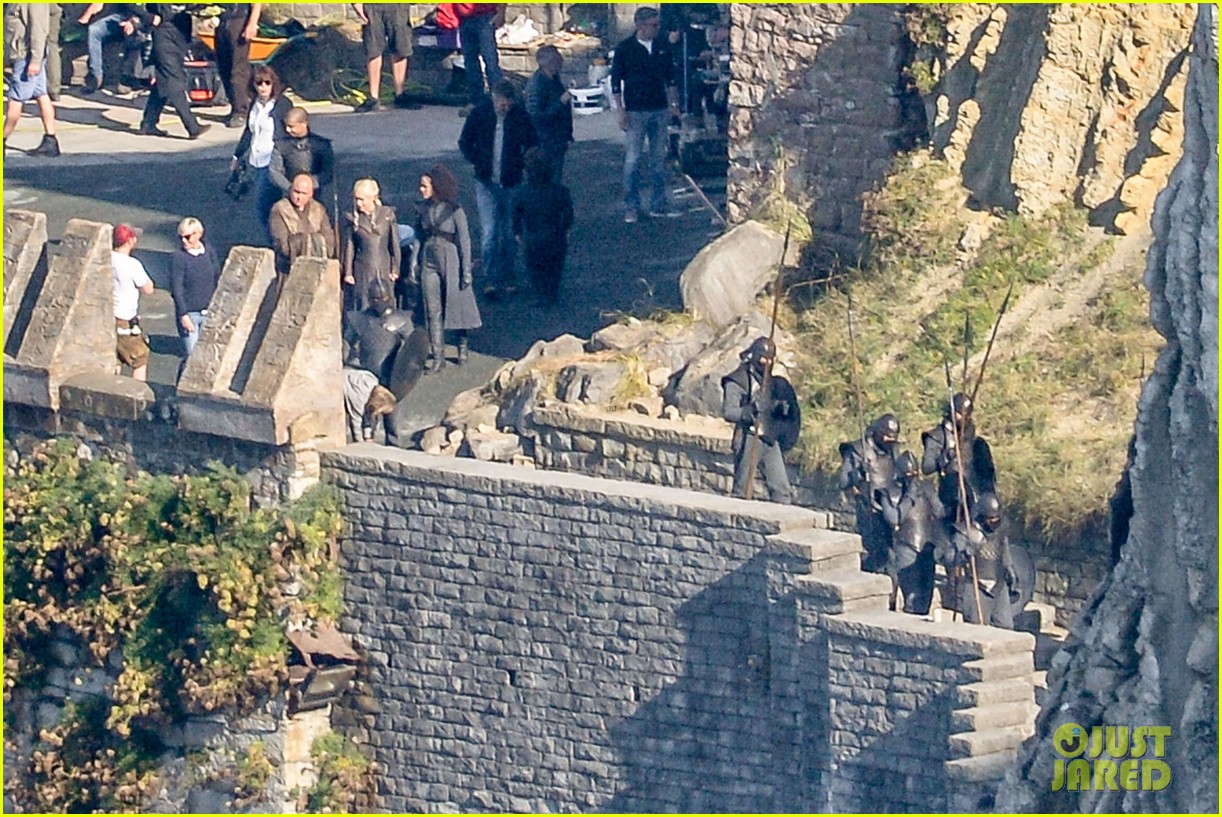 'Game of Thrones' Stars Film Fight Scene on Spain Beach: Photo 3797869 ...