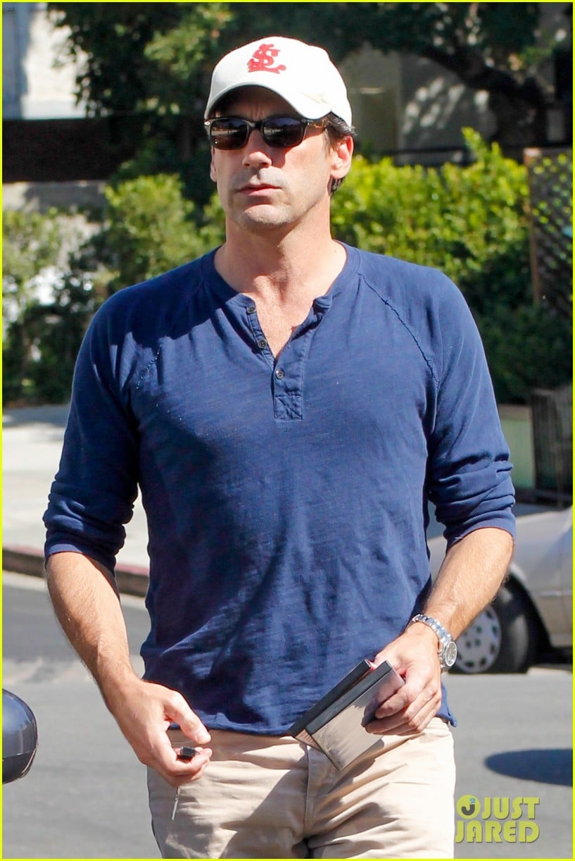 Jon Hamm is a 'True SNL Nerd,' According to Abigail Spencer: Photo ...