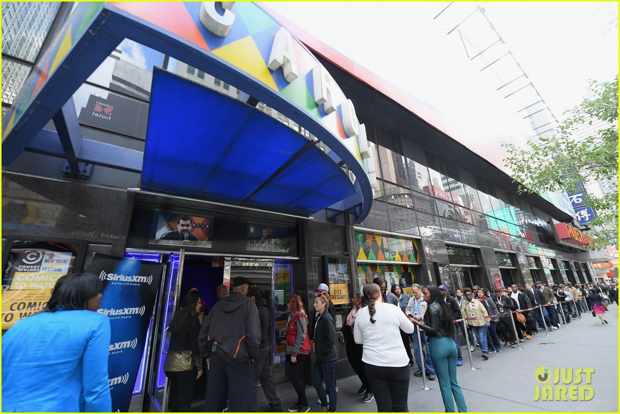 Photo: kevin hart sirius xm town hall nyc 14 | Photo 3783893 | Just ...