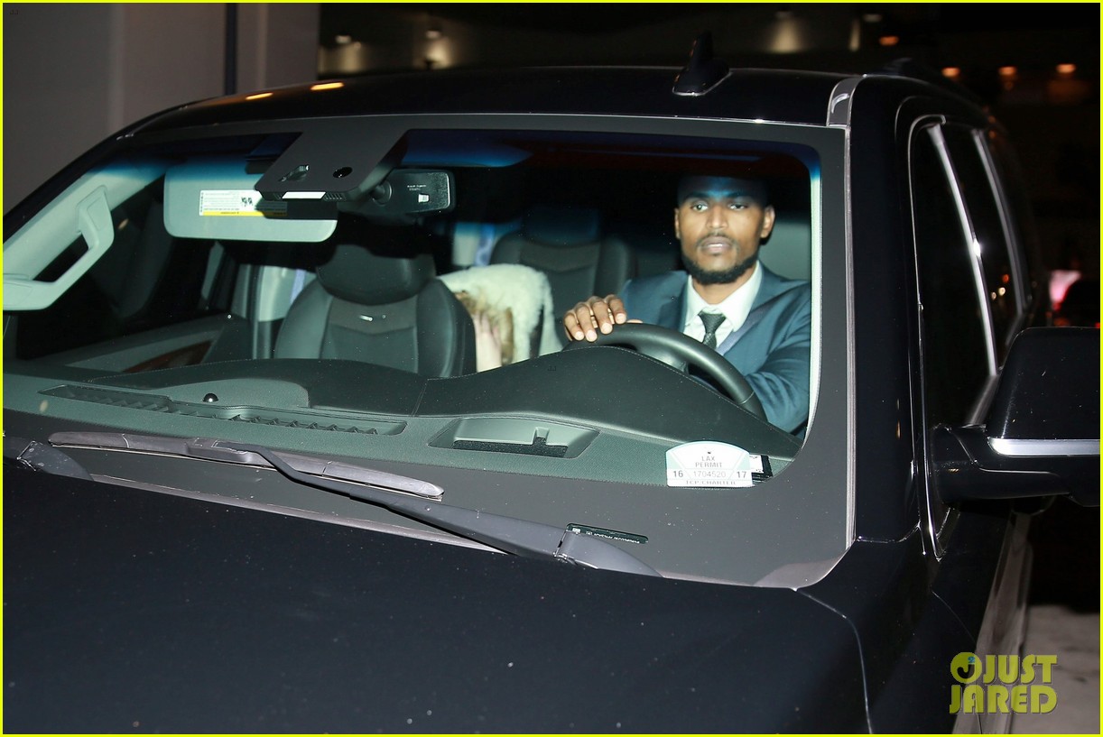 Jennifer Lawrence Steps Out with Darren Aronofsky Amid Dating Rumors ...