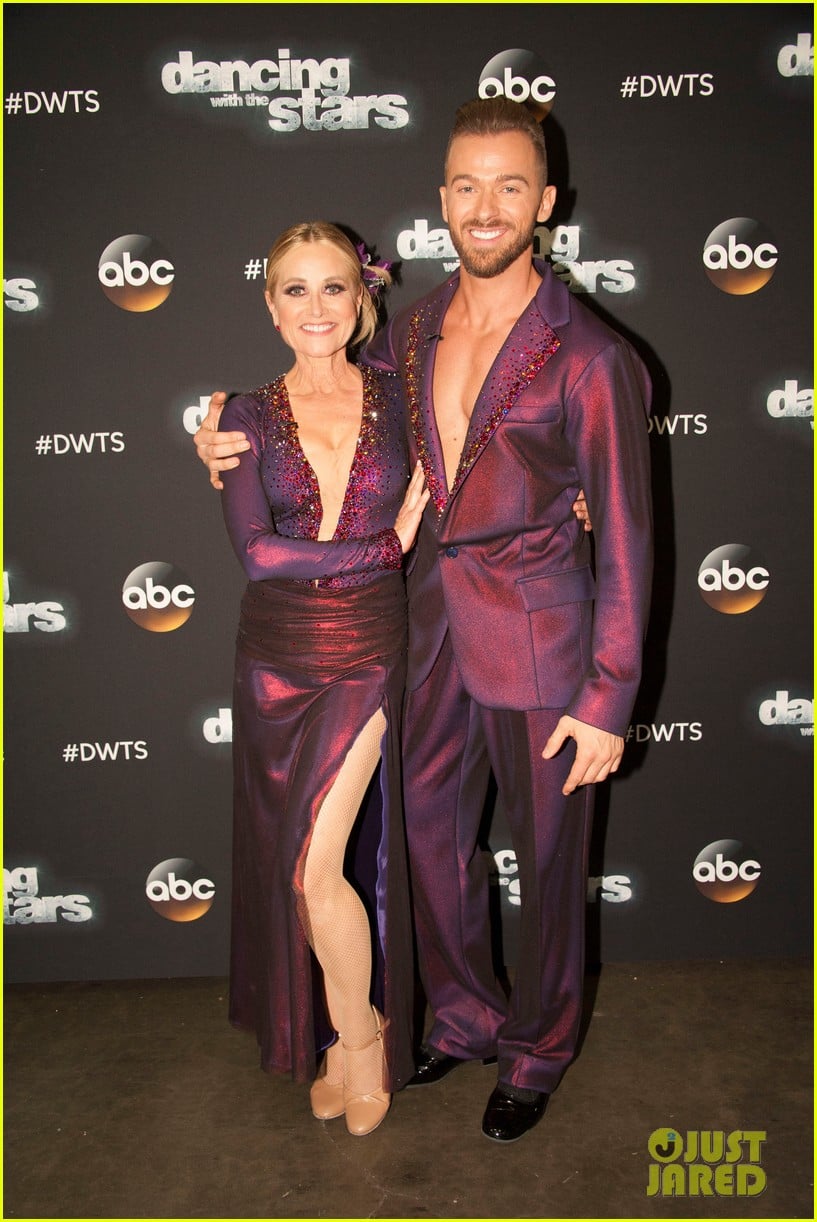 Maureen McCormick Dances with Cirque du Soleil for 'DWTS' Week 4 ...