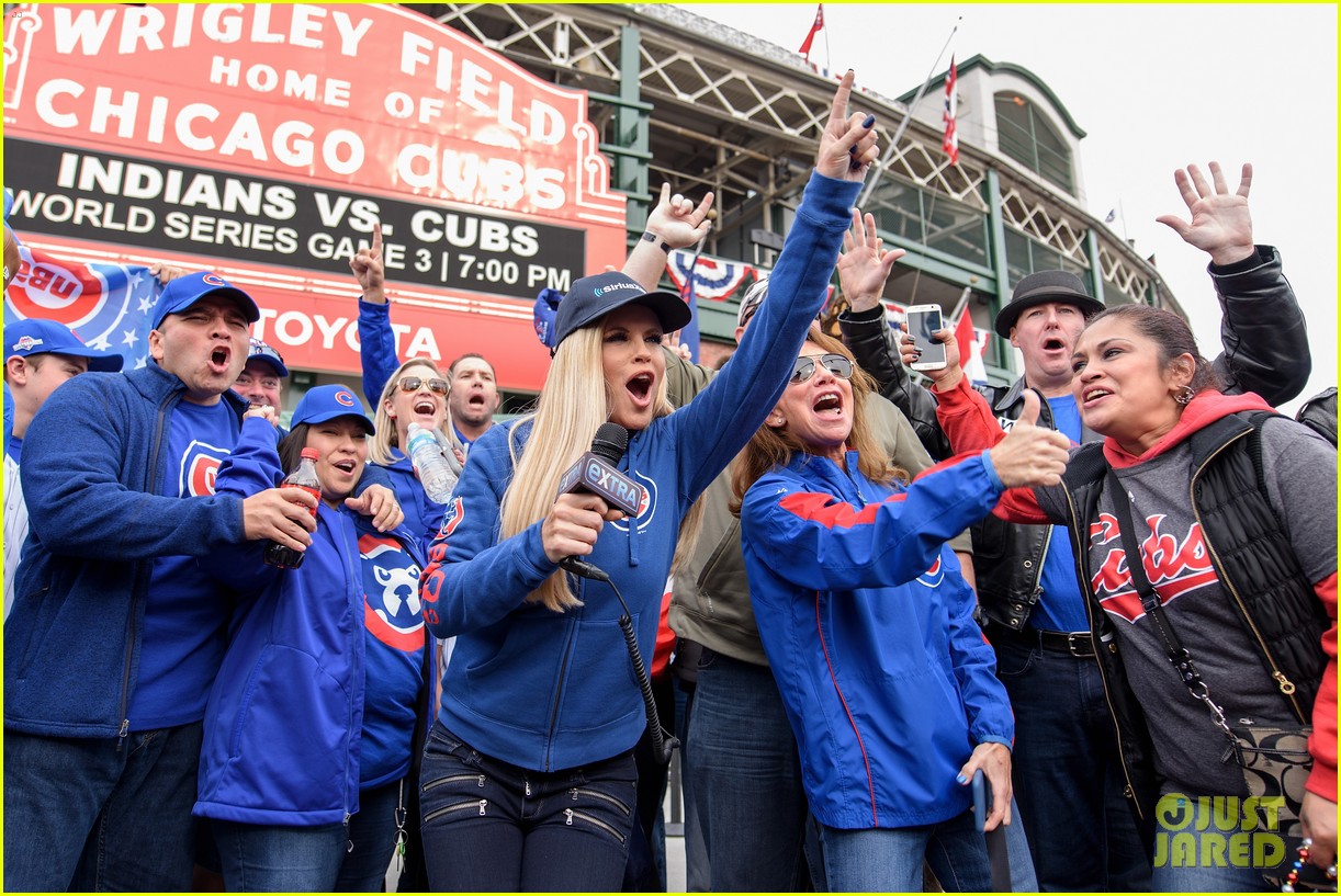 Jenny McCarthy Hosts Radio Show From Wrigley Field Before Game 3 of ...